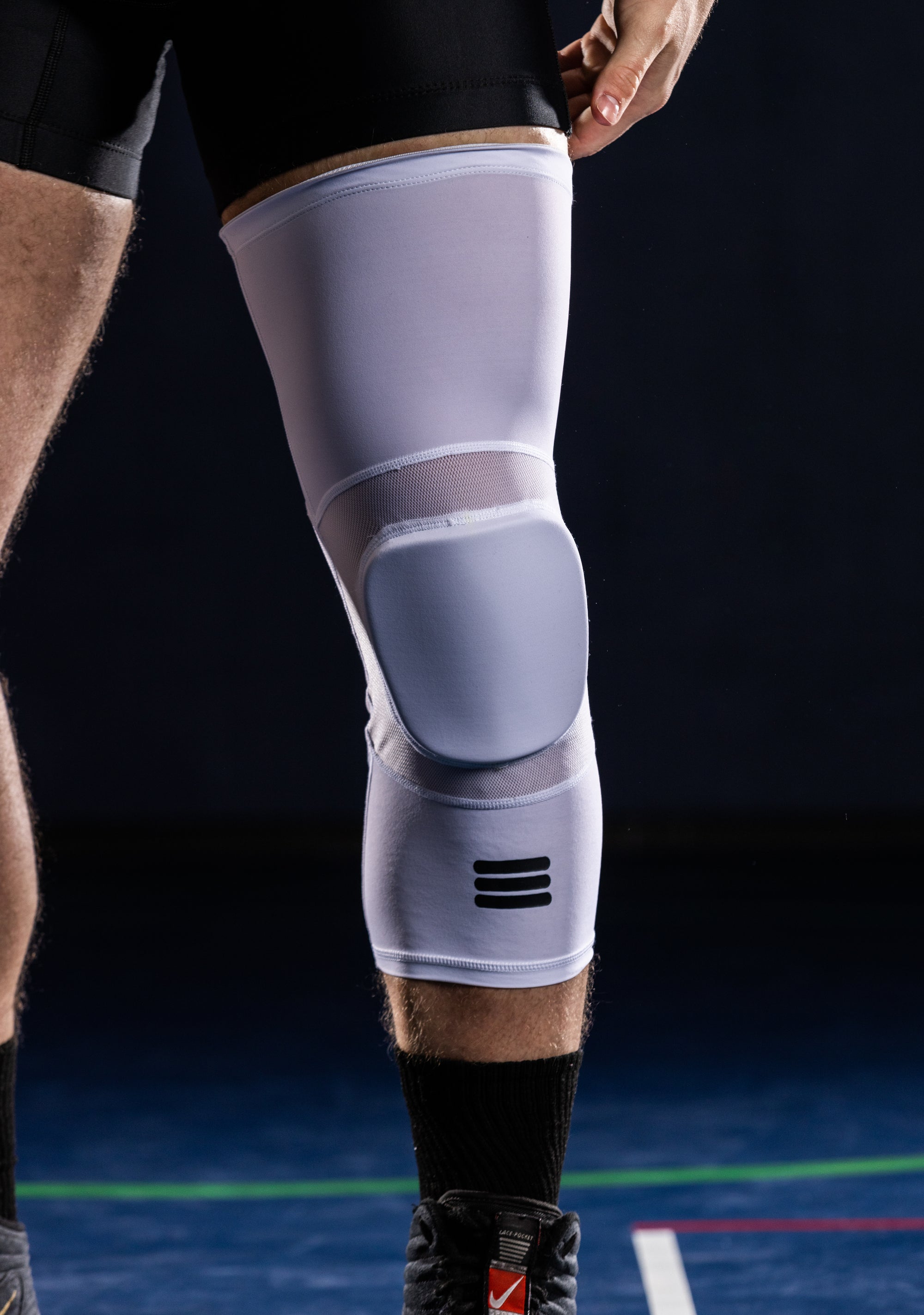 Cumulus Knee Pads - Enhanced Performance & Compression – Cumulus Sport